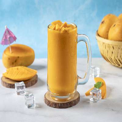 Fresh Mango Creamy Milkshake